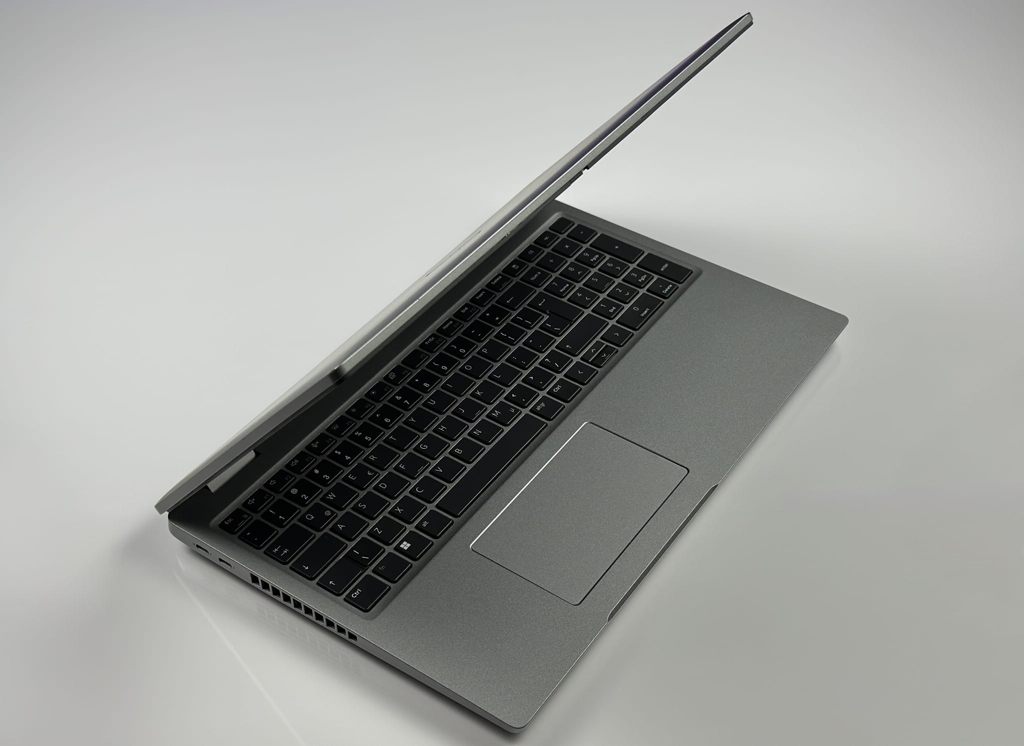 DELL Latitude 5530 i7-1265U FHD DOTYKOWY - sklep LAPTOP FACTORY